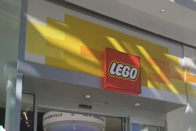 Lego Store Now Open at Westfield Century City! - Brentwood News